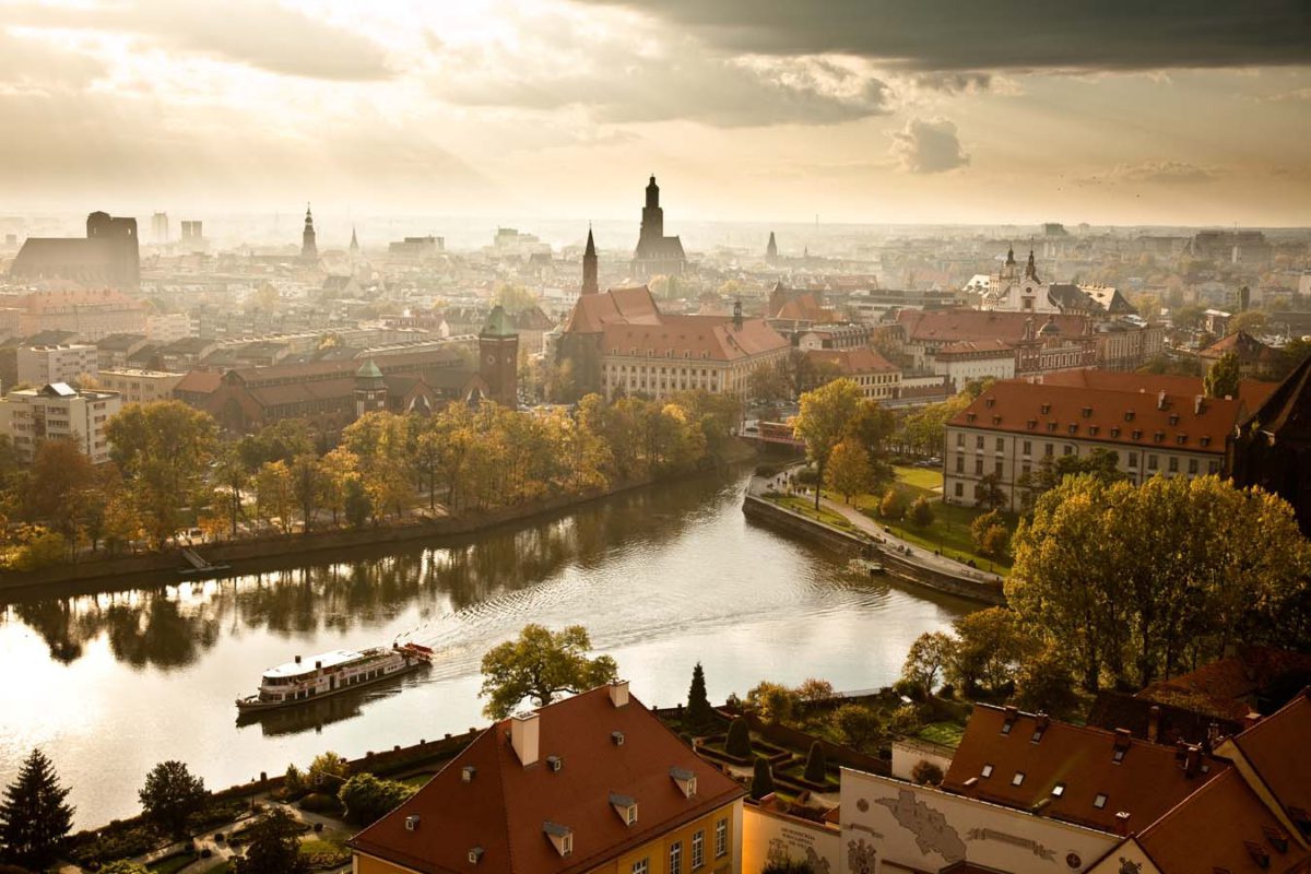 Wroclaw.Islands, River, Bridges photo by G. Golebiowski